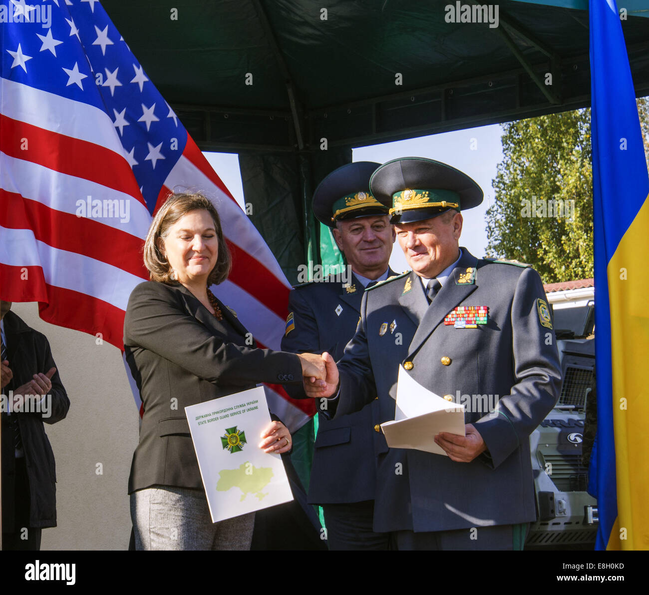 Ukrainian border guard hi-res stock photography and images - Alamy