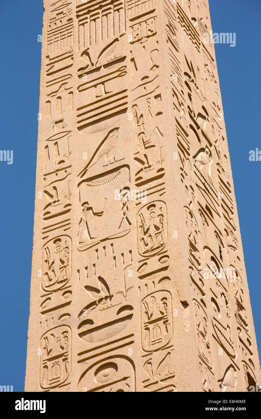 Egypt luxor karnak obelisk needle columns hi-res stock photography and ...