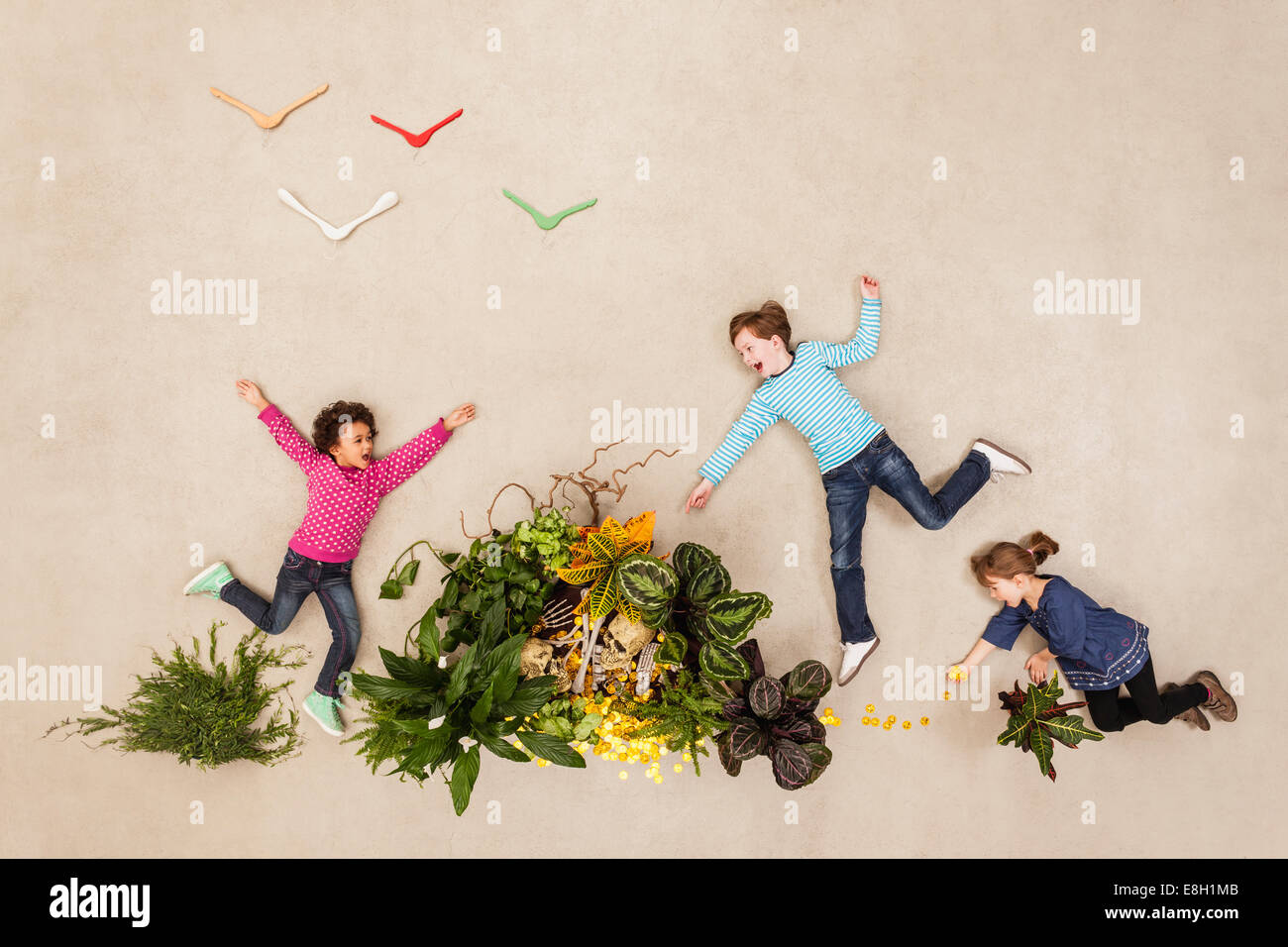 Children finding gold treasure Stock Photo - Alamy