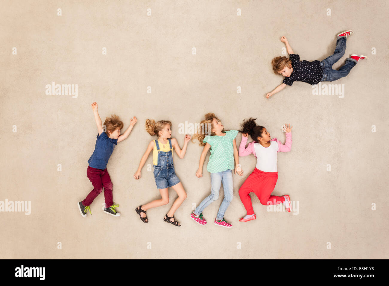 Boy amazed child hi-res stock photography and images - Alamy