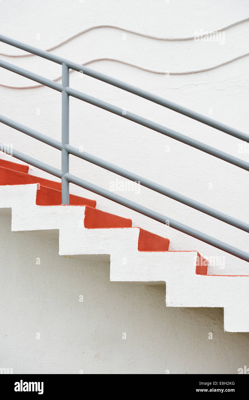 Wavy stairs hi-res stock photography and images - Alamy