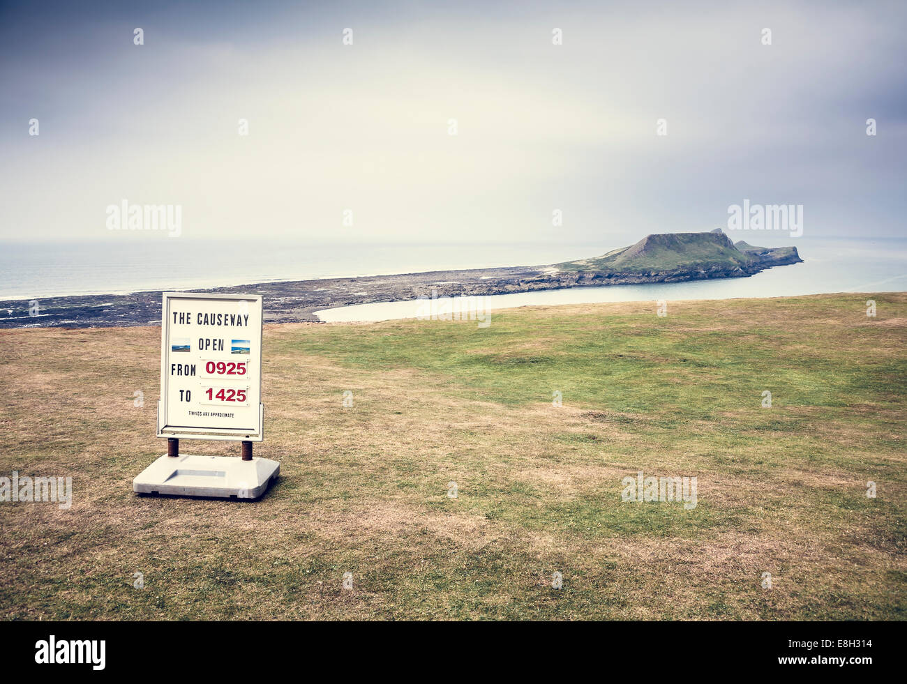 Tide sign hi-res stock photography and images - Alamy