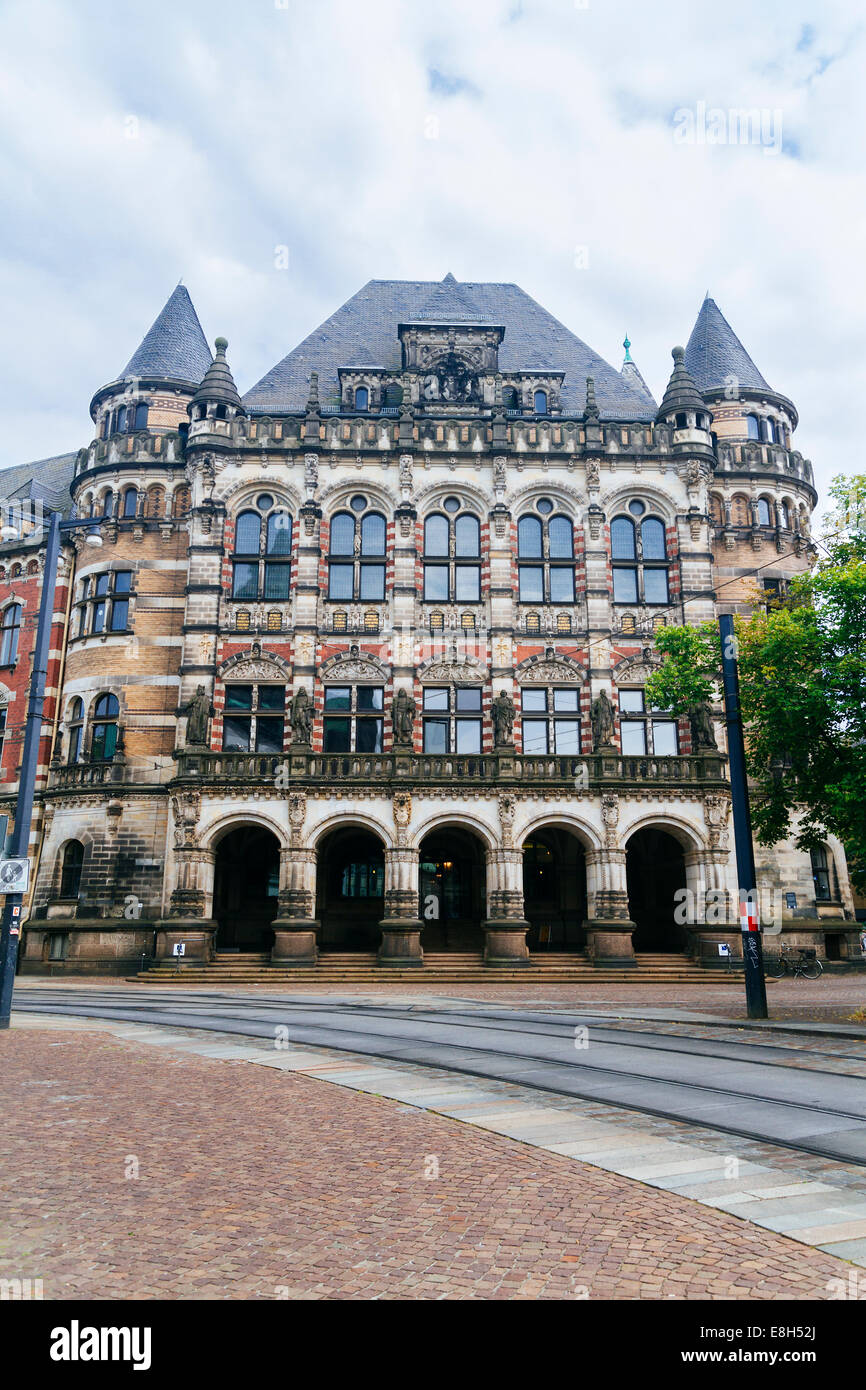 Germany, Bremen, front of the district court building Stock Photo - Alamy