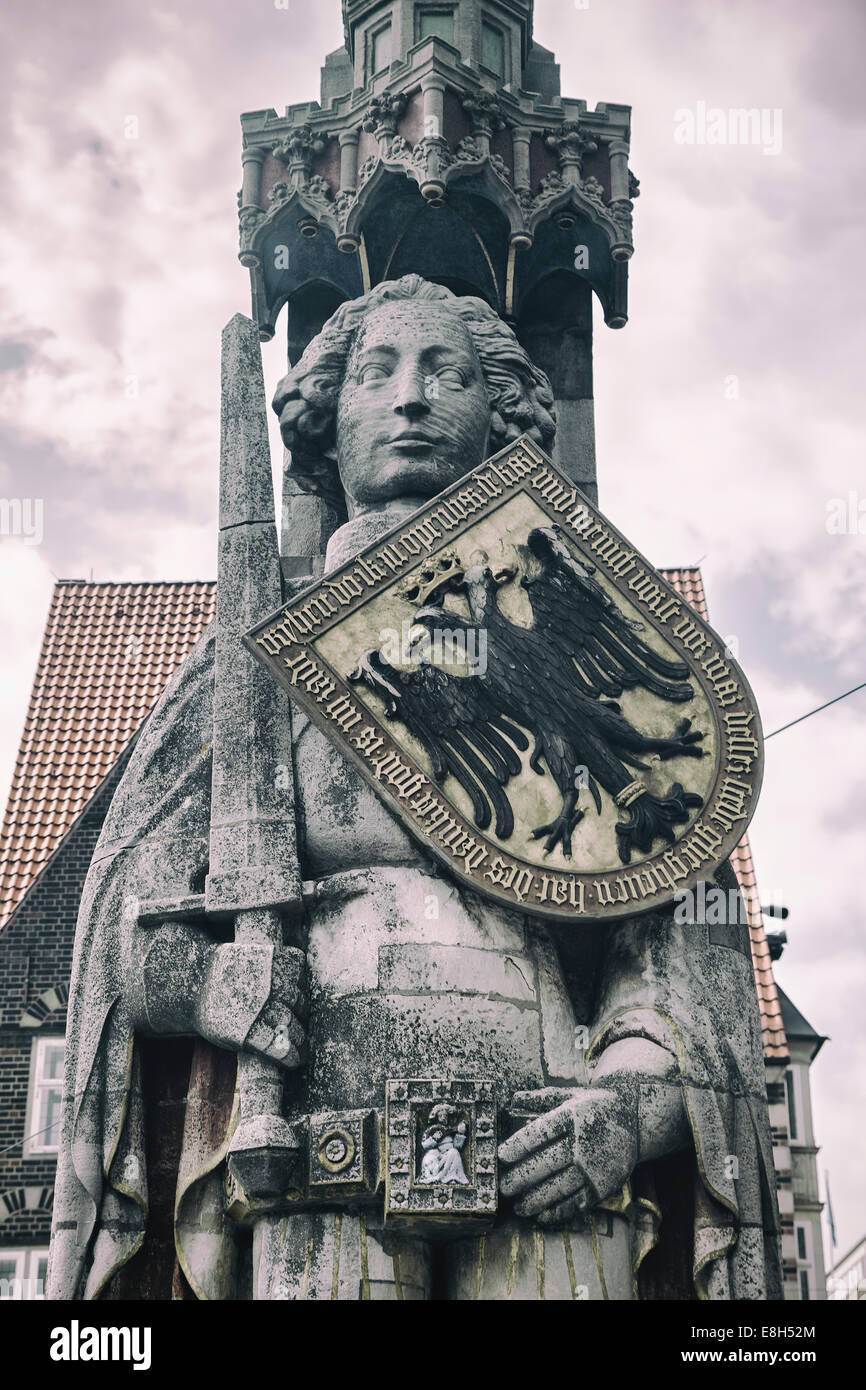 Germany, Bremen, statue of Roland Stock Photo - Alamy