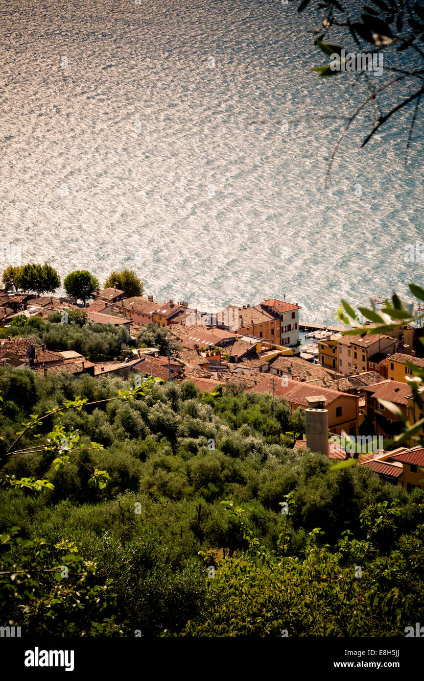 Italy, Veneto, Brenzone, Lake Garda, Castelletto di Brenzone Stock ...