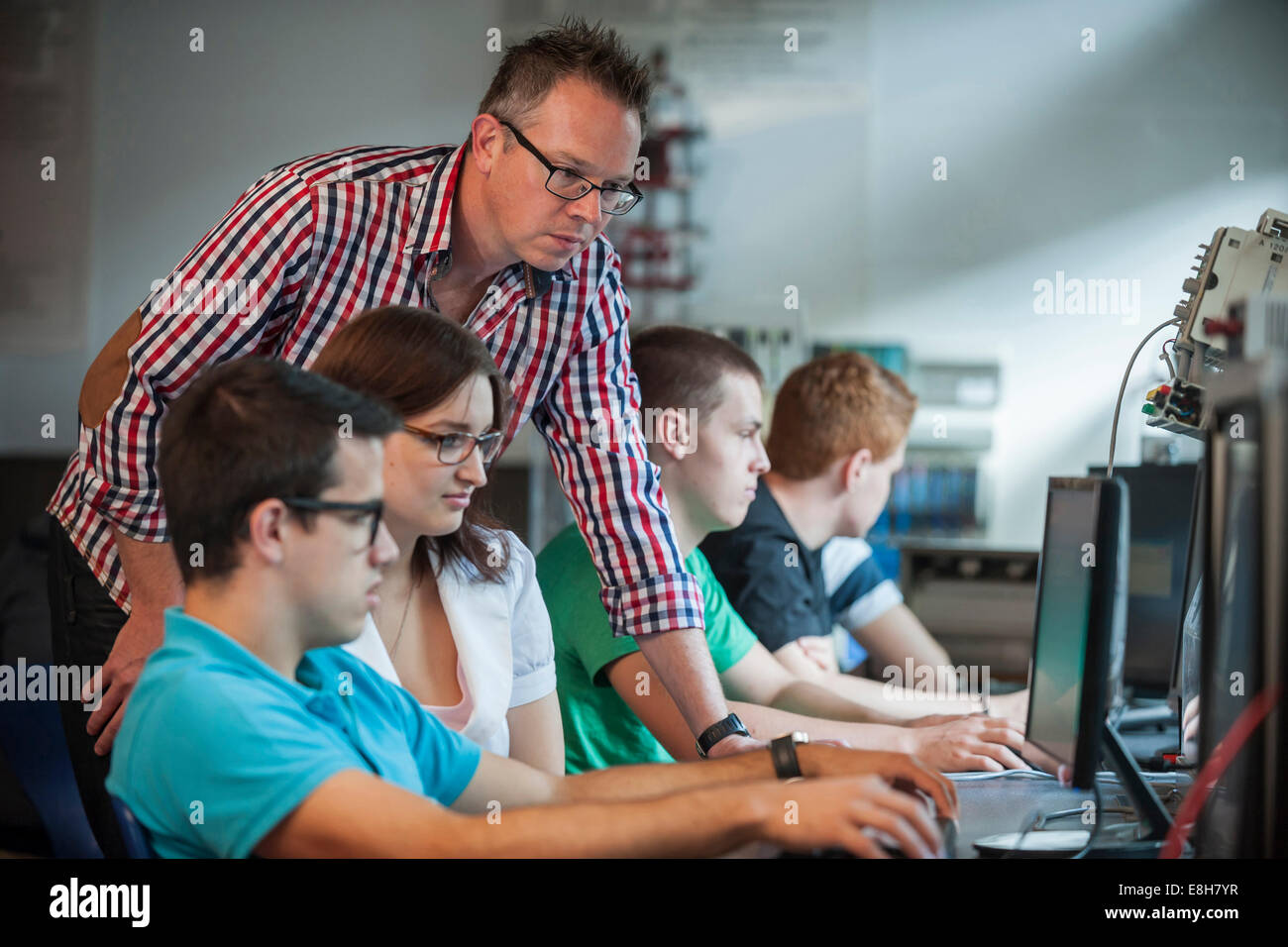 Vocational teacher hi-res stock photography and images - Alamy