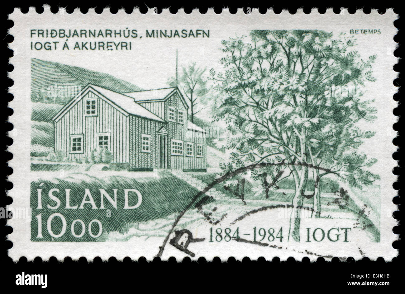 Iceland postage stamp hi-res stock photography and images - Alamy