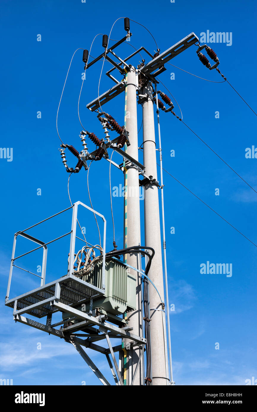 Electricity transformer hi-res stock photography and images - Alamy