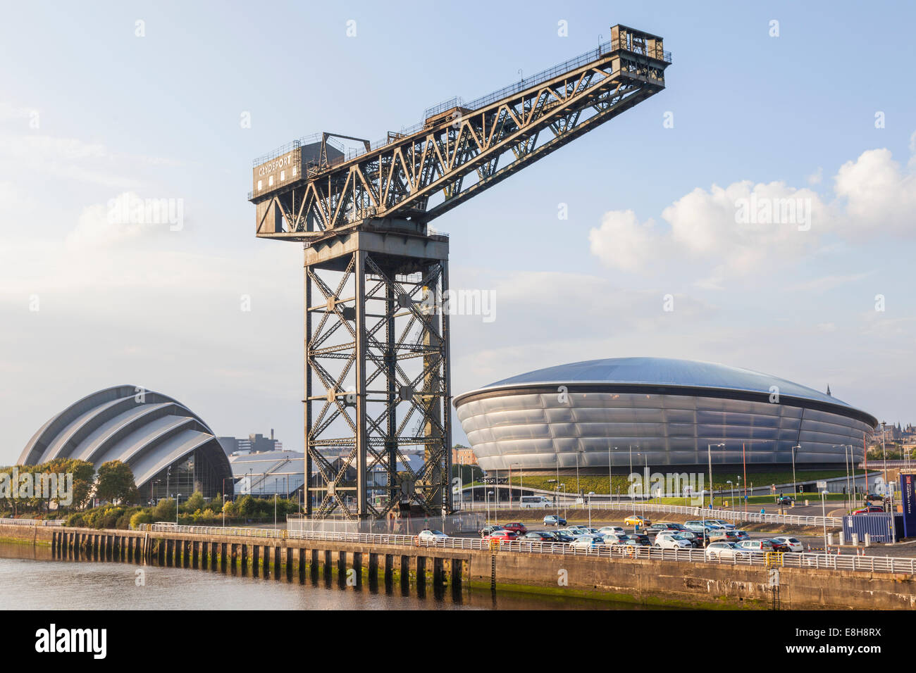 Scotland, Glasgow, Clydebank, Finnieston Crane and Scottish Exhibition ...