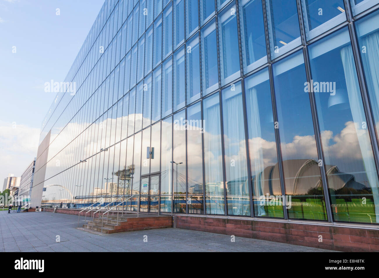 Building clydebank glasgow scotland hi-res stock photography and images ...