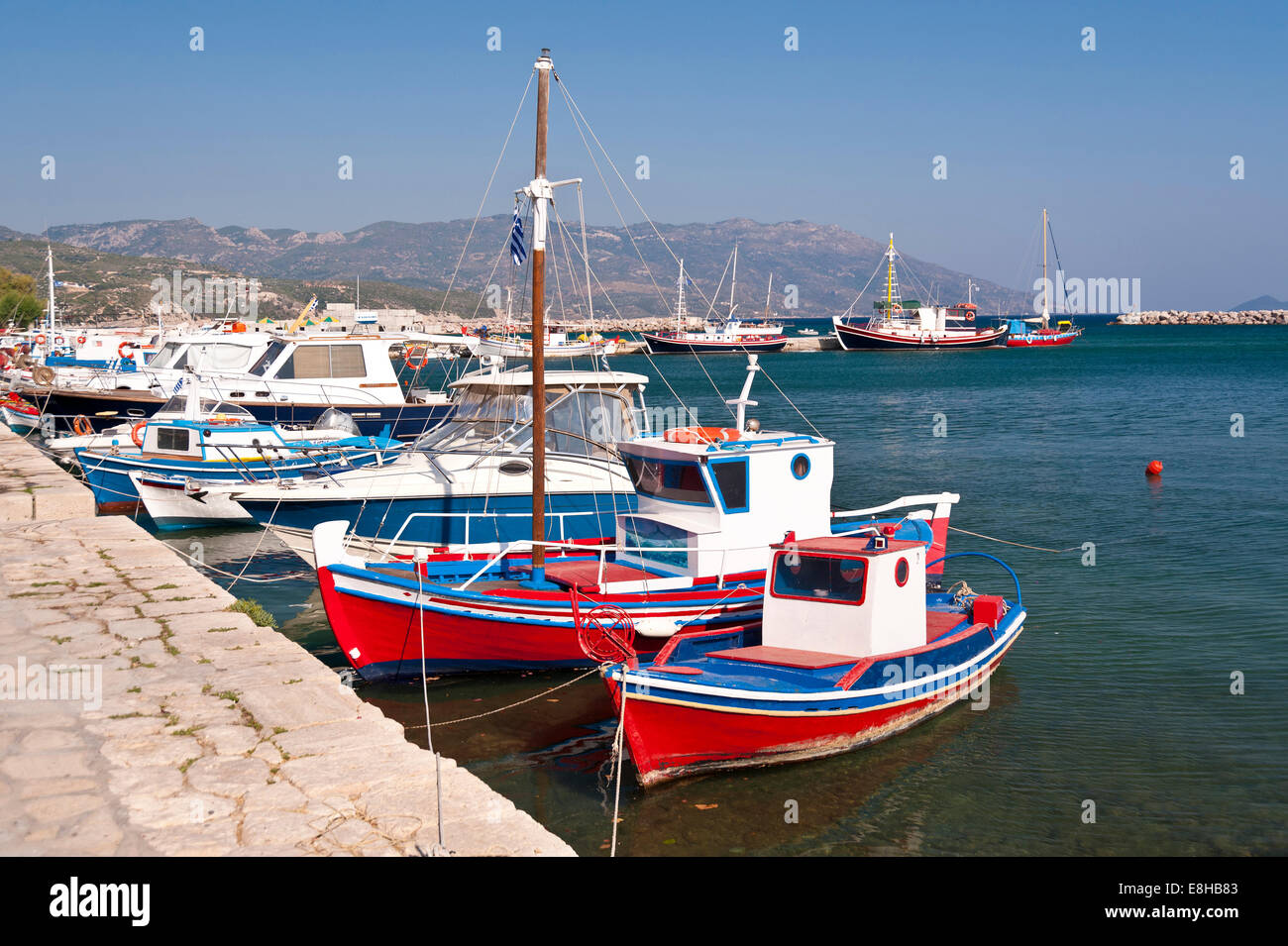 Samos port hi-res stock photography and images - Alamy