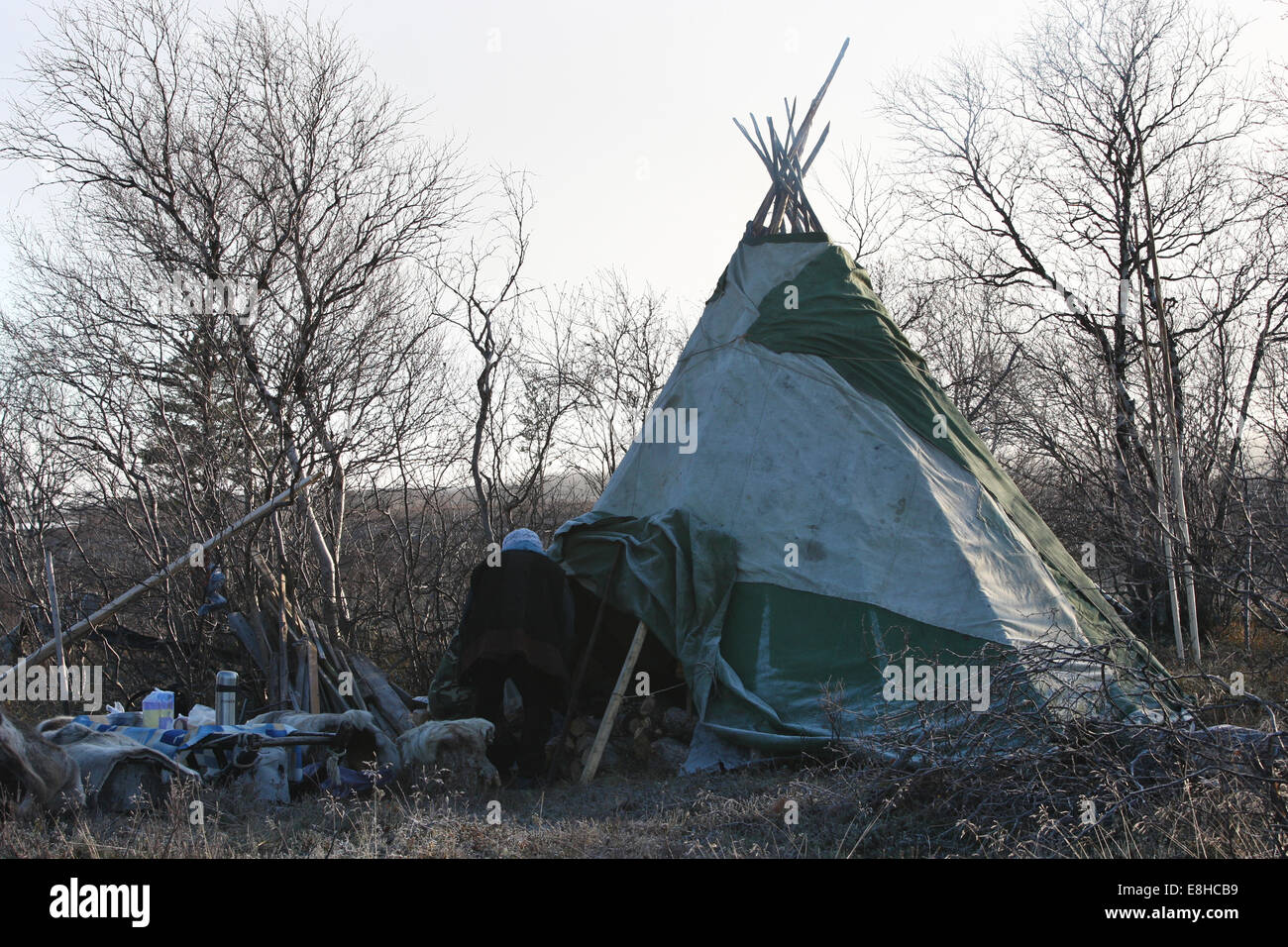 Tipi encampment hi-res stock photography and images - Alamy