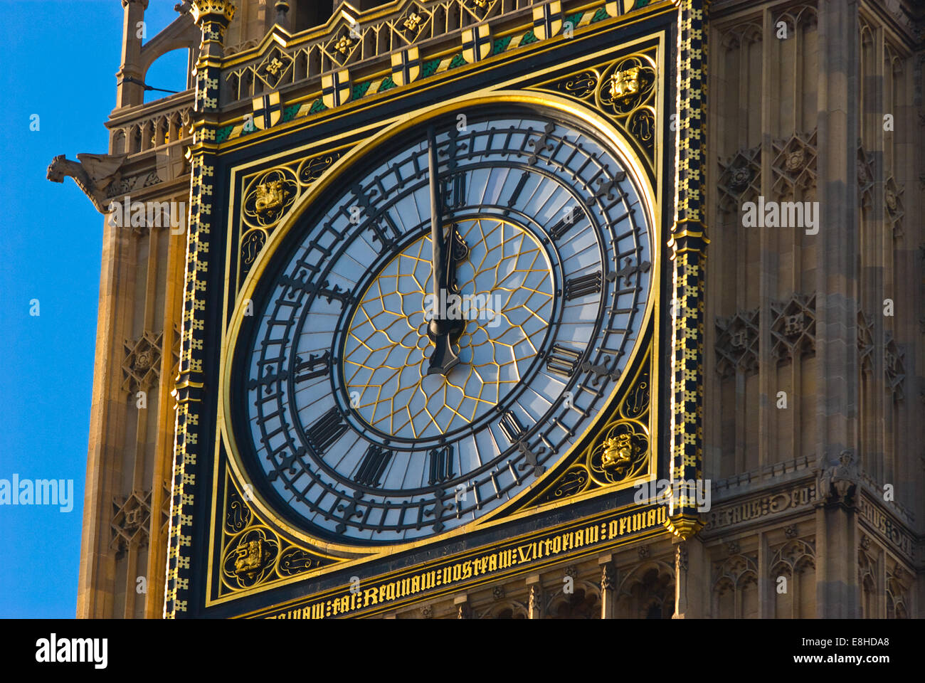 Westminster uhrturm hi-res stock photography and images - Alamy