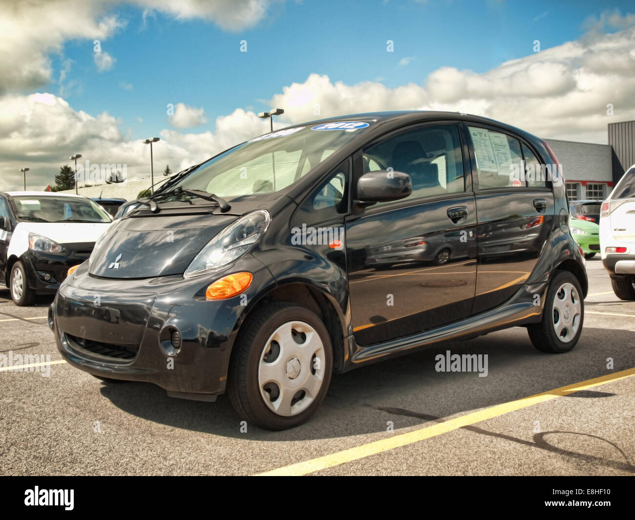small car for sale at a dealership Stock Photo - Alamy