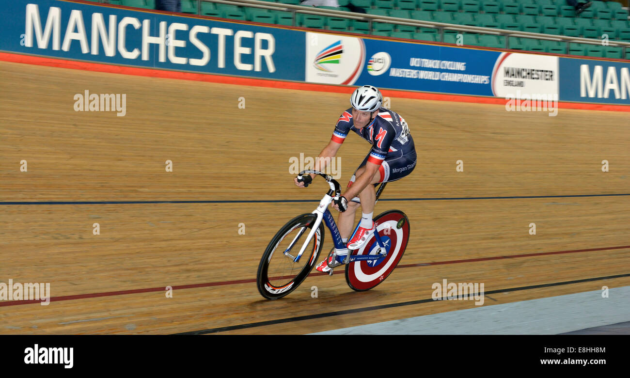 Manchester masters world championships cycles bicycles sport indoor ...