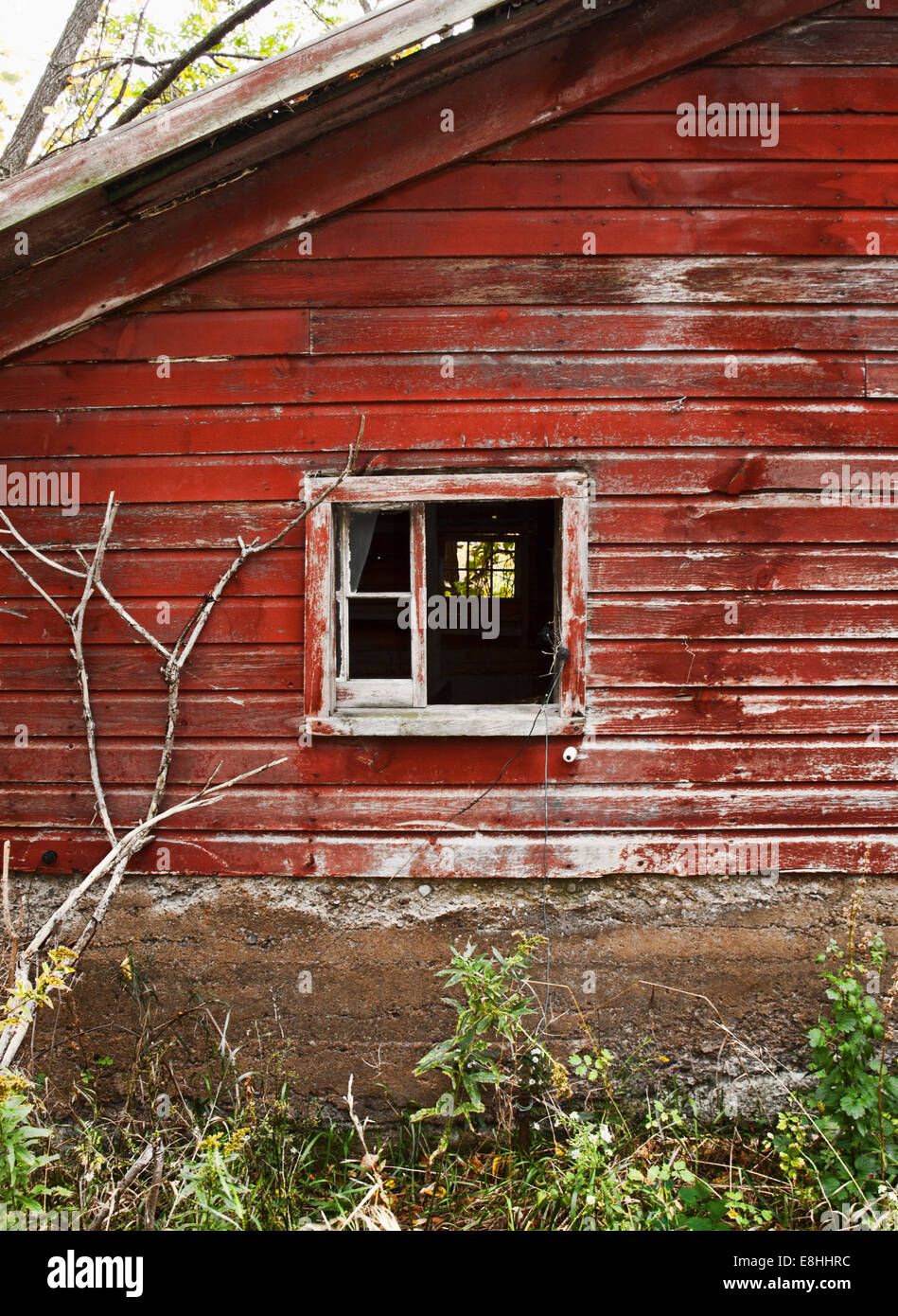 Caved wood hi-res stock photography and images - Alamy
