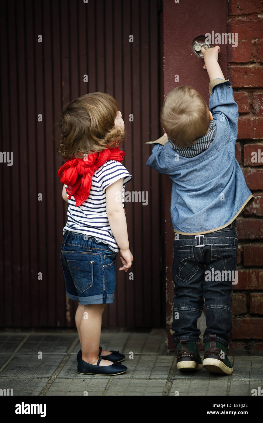 Intercom systems hi-res stock photography and images - Alamy