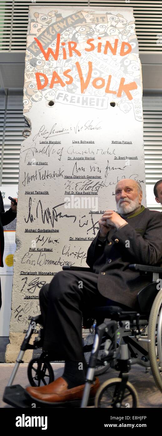 Leipzig, Germany. 8th Oct, 2014. Conductor Kurt Masur is pictured in ...