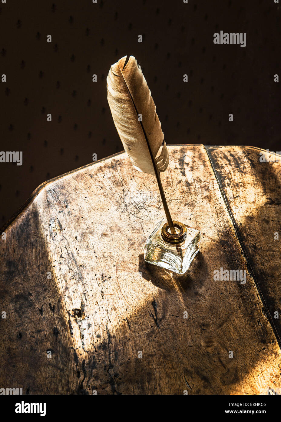 Jane austen house quill hi-res stock photography and images - Alamy