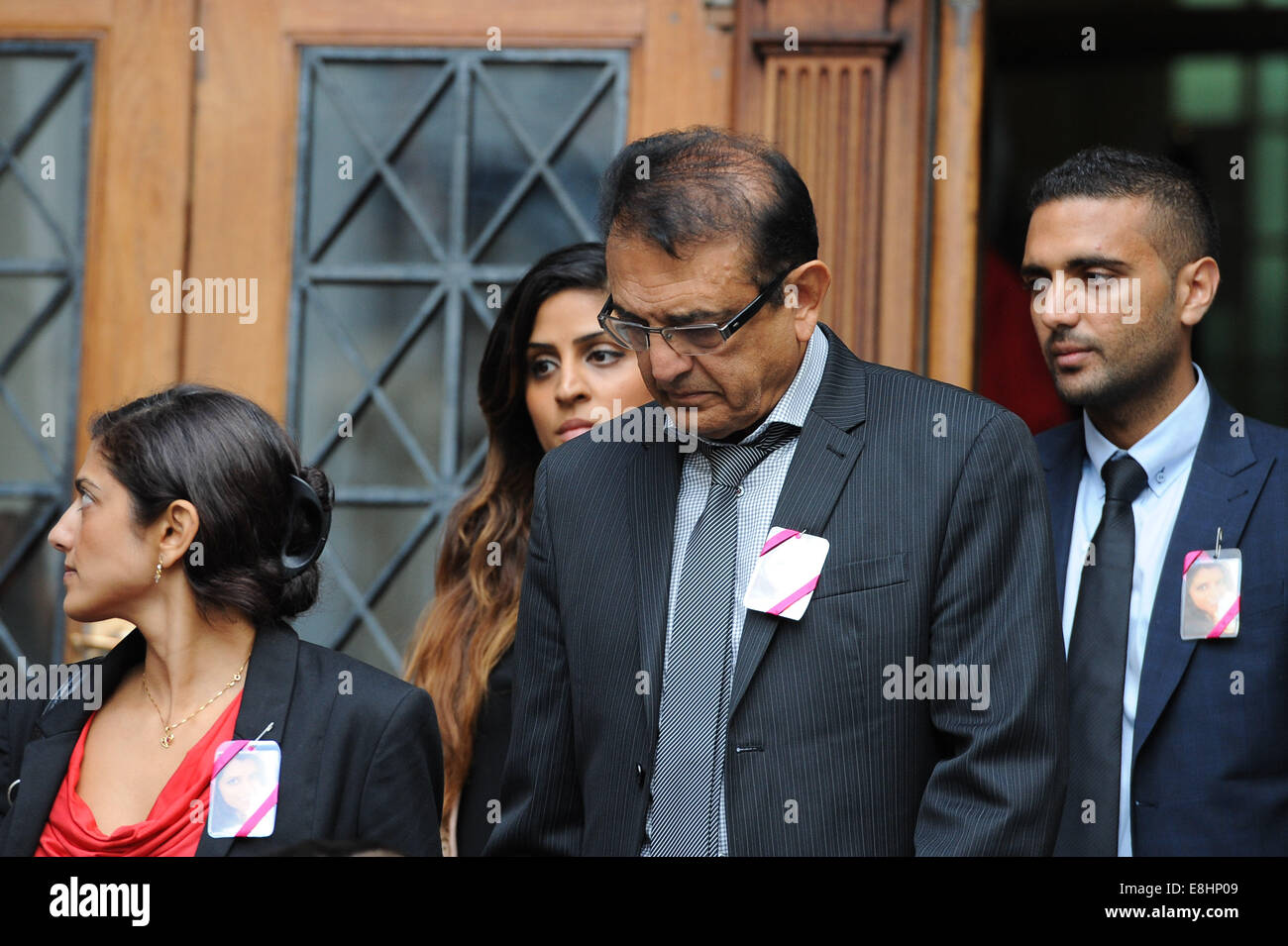 Cape Town, South Africa. 8th October, 2014. Vinod Hindocha (right ...