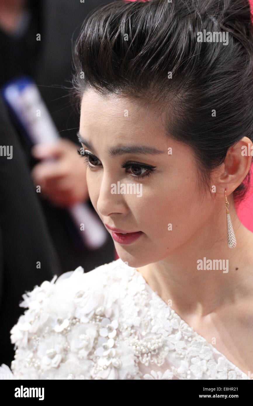 Bingbing Li at premiere of 'Transformers: Age of Extinction' June, 29th ...