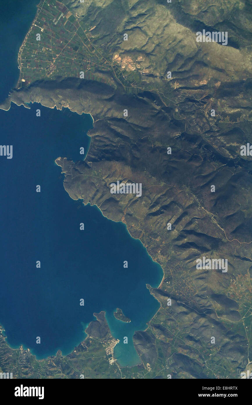 The Argolic Gulf, located in the southeastern part of the Peloponnese ...