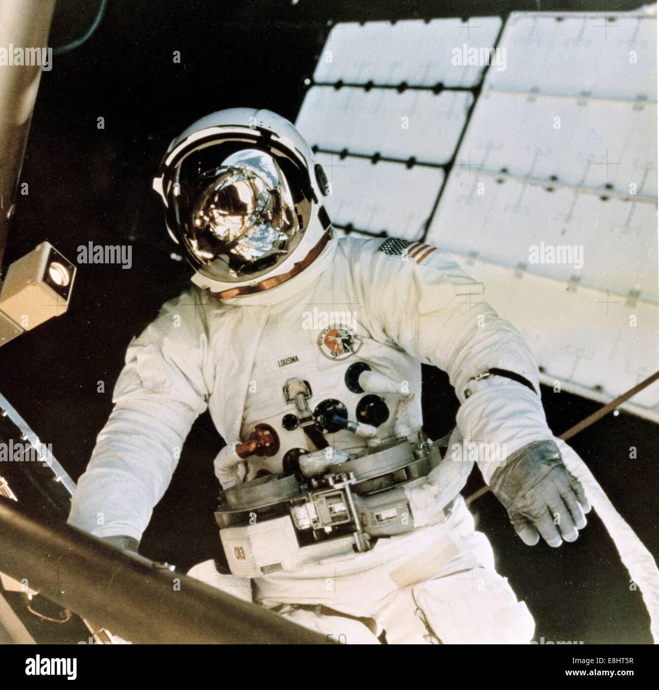 Space shield hi-res stock photography and images - Alamy