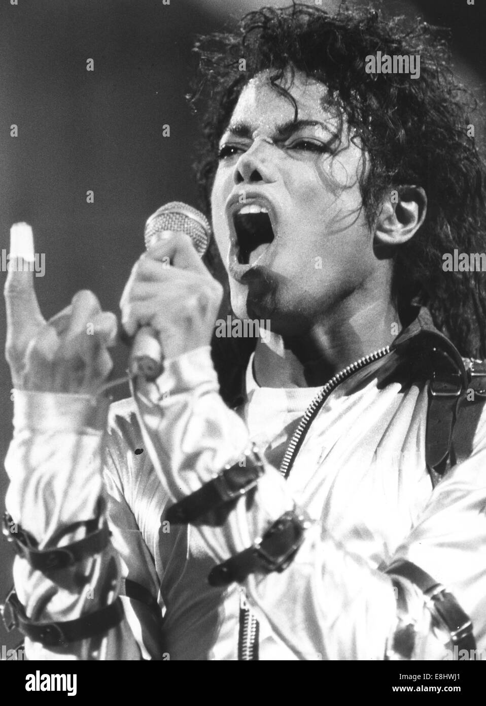 June 25, 2009 - MICHAEL JOSEPH JACKSON (Aug. 29, 1958 - Jun. 25, 2009 ...