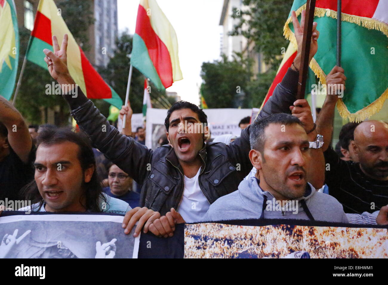 Kurdish fighters kobani hi-res stock photography and images - Alamy