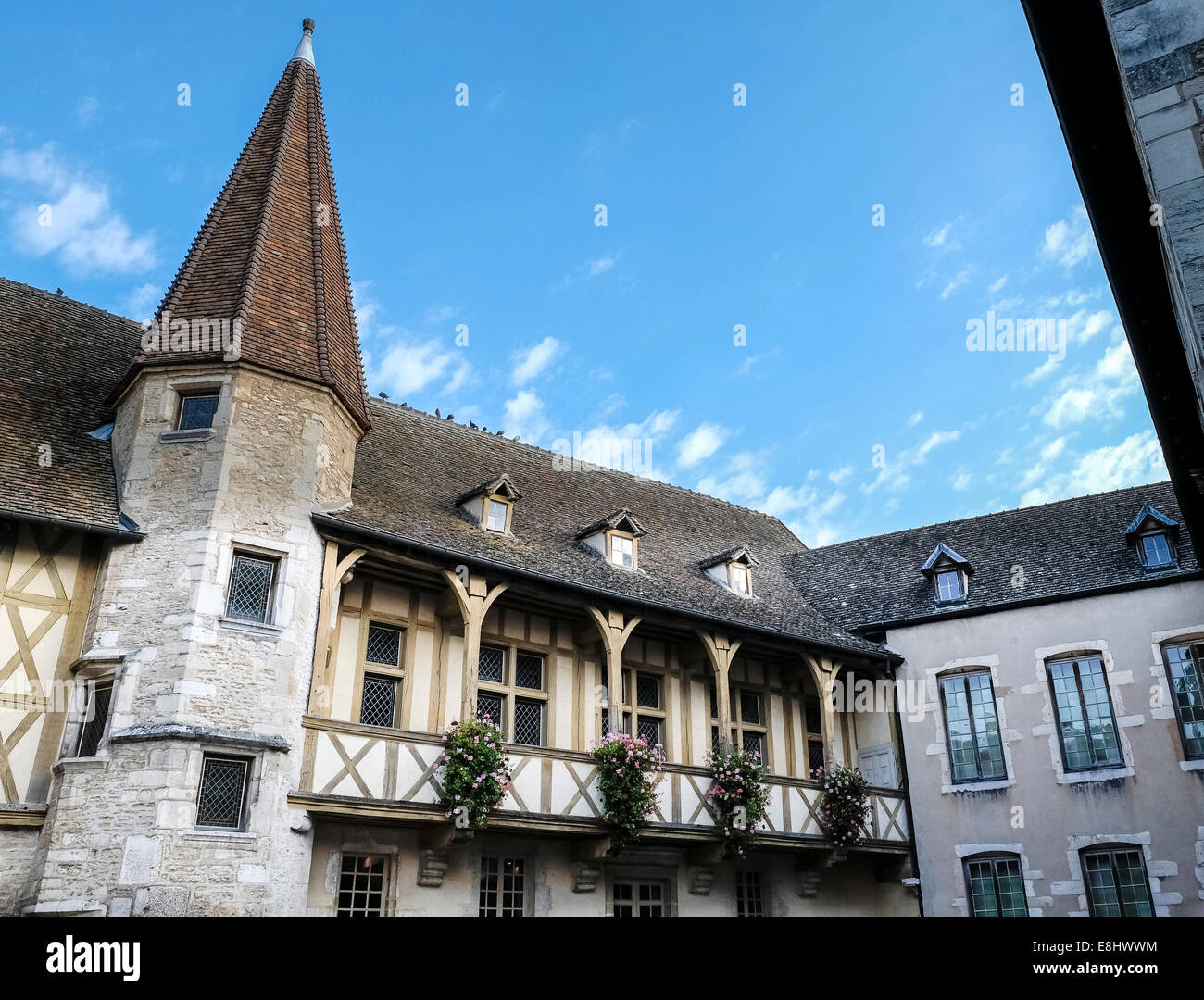 The centre of Beaune - buildings, Beaune, France Stock Photo - Alamy