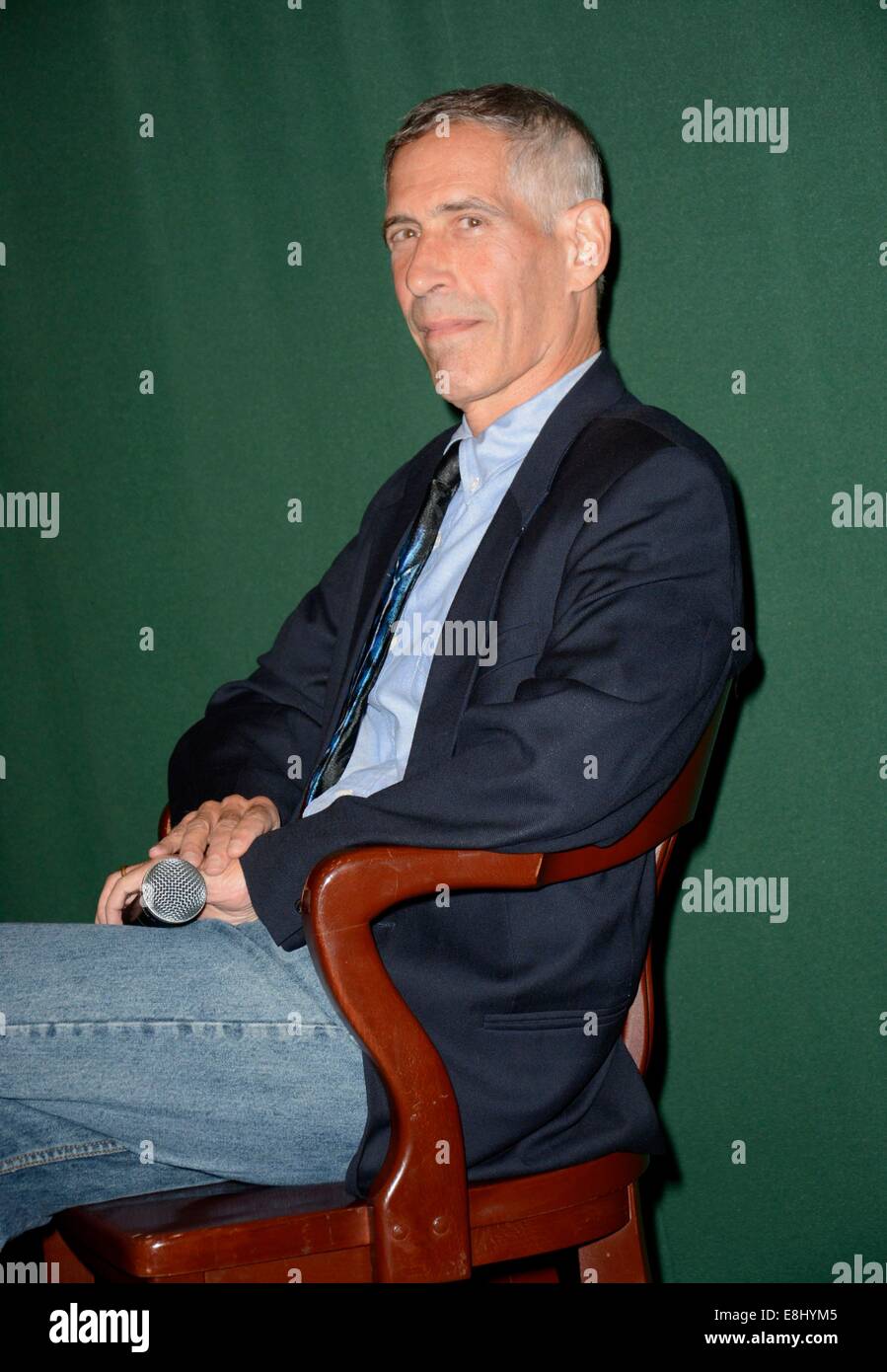 Jeff rovin hi-res stock photography and images - Alamy