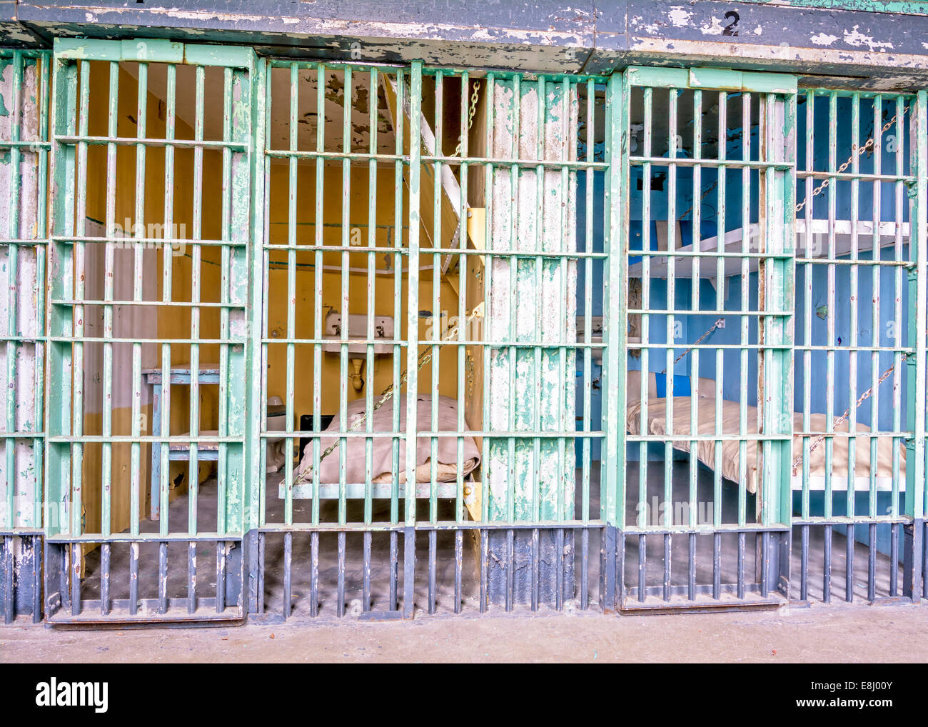 Prison bars hi-res stock photography and images - Alamy
