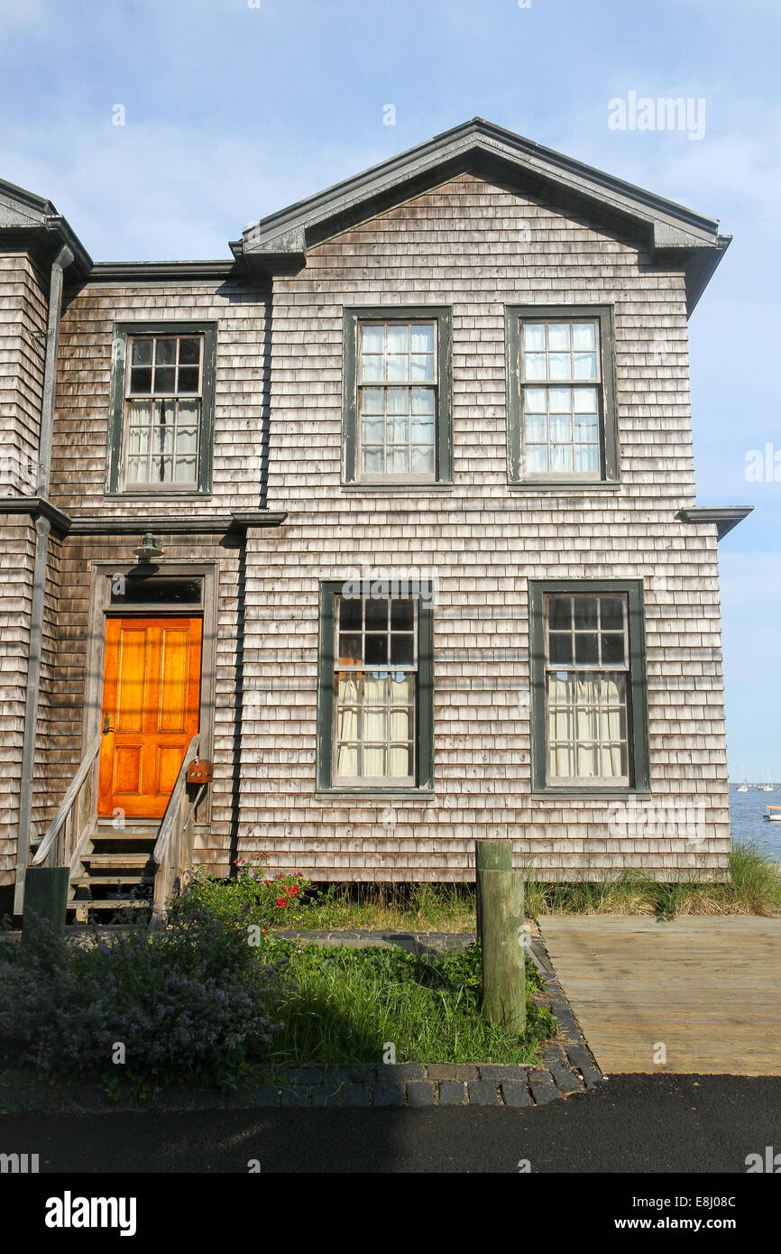 Shingled hi-res stock photography and images - Alamy