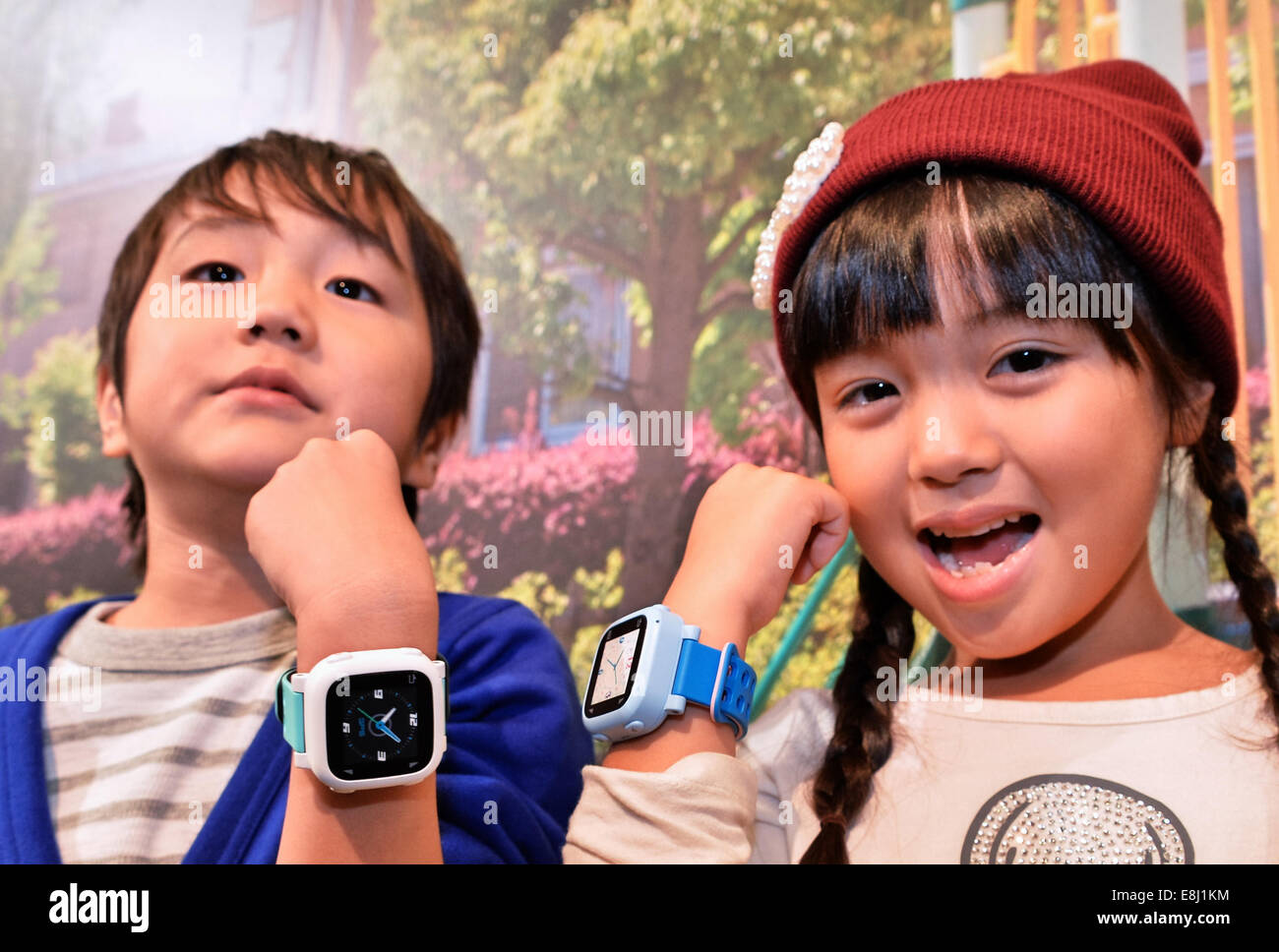 Tokyo japan models show hi-res stock photography and images - Alamy