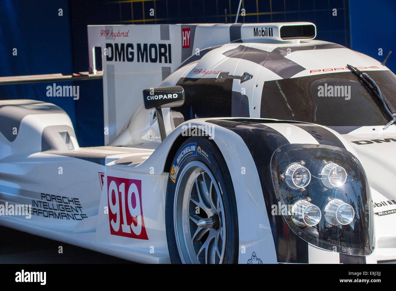 Porsche 919 Hybrid racing car, Le Mans 24hr endurance race 2014 ...