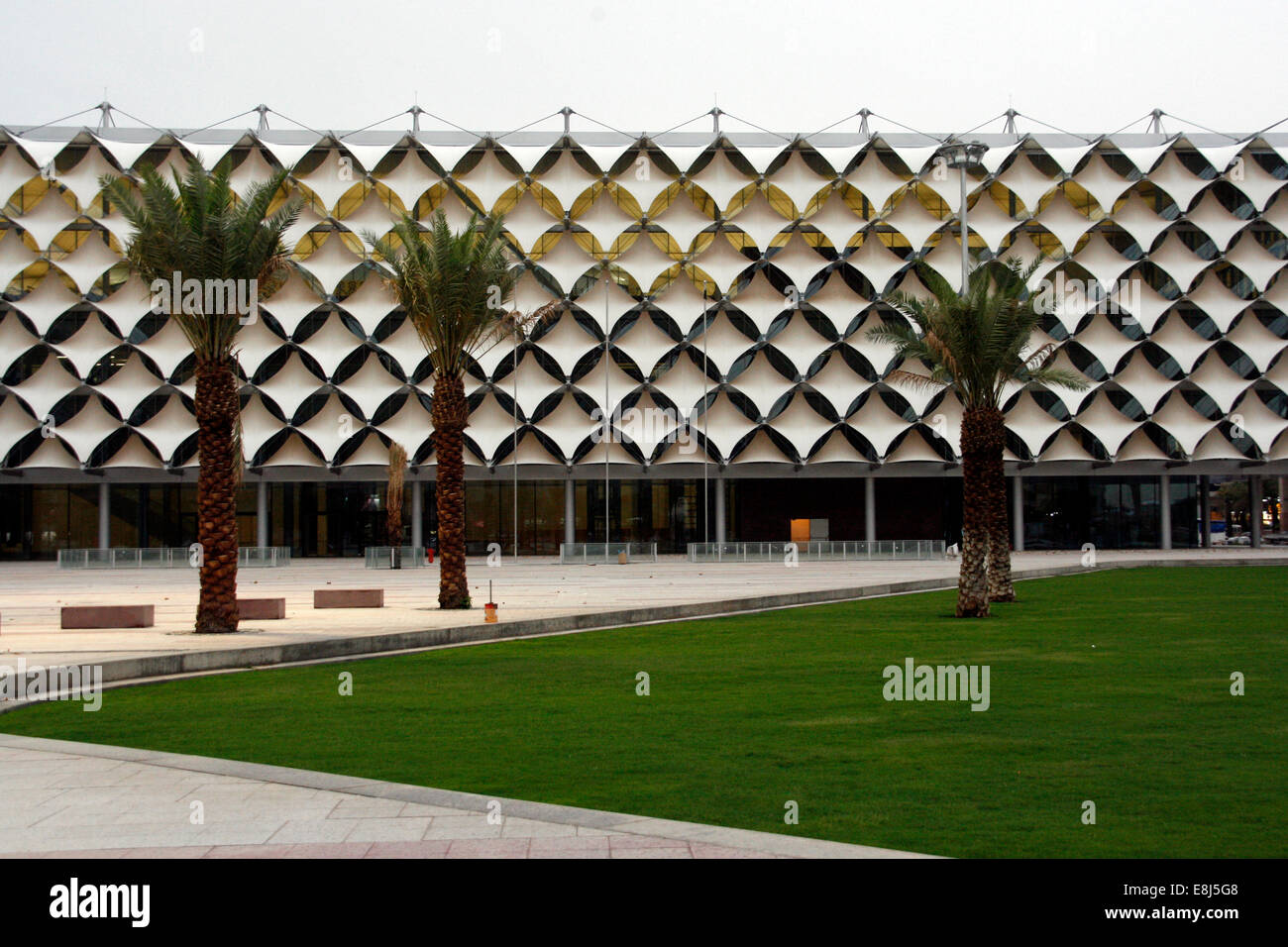 King fahad national library hi-res stock photography and images - Alamy