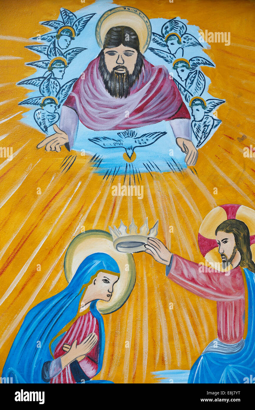 Crowning virgin mary hi-res stock photography and images - Alamy