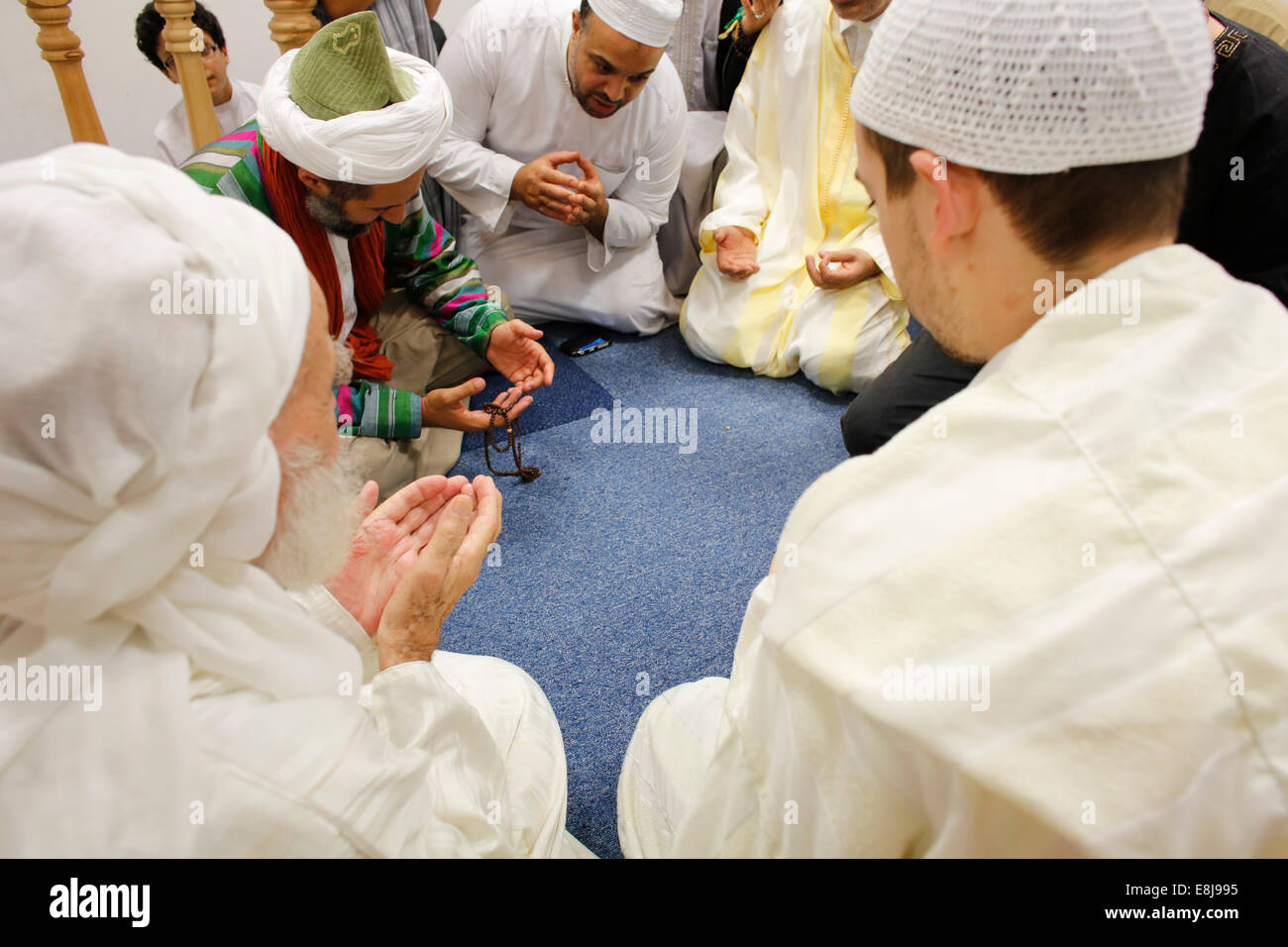Sufi fraternity hi-res stock photography and images - Alamy