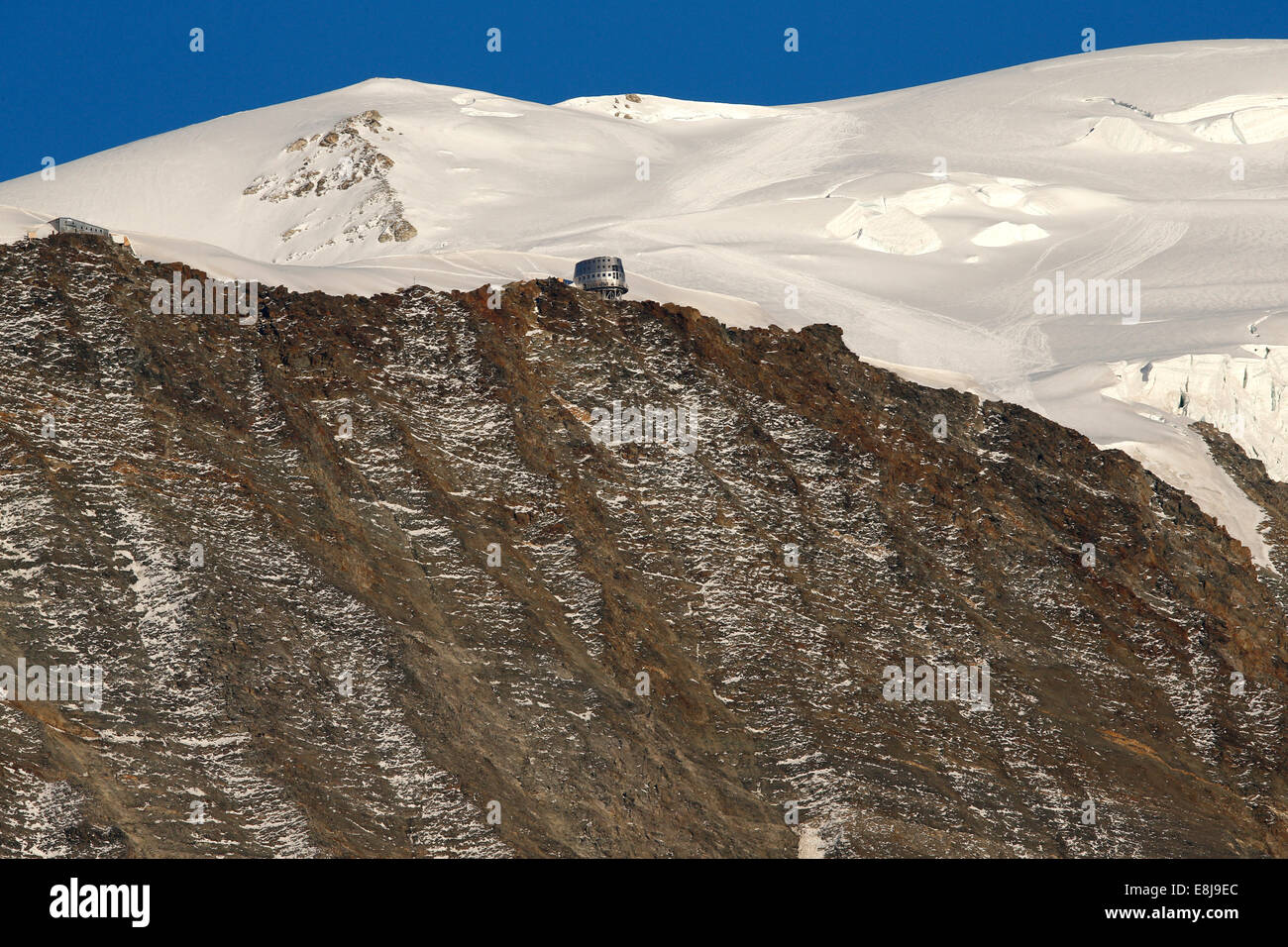 Gouter hut hi-res stock photography and images - Alamy