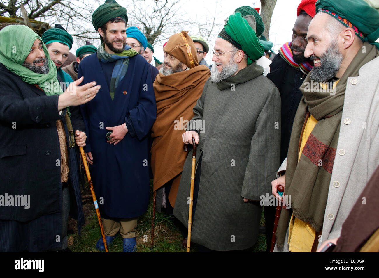 Turkish Sheikh Mehmet Effendi visiting the Rabbani Sufi center Stock ...