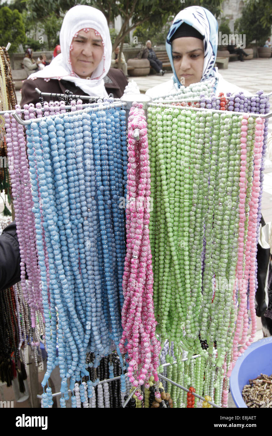 Rosary beads islam hi-res stock photography and images - Alamy