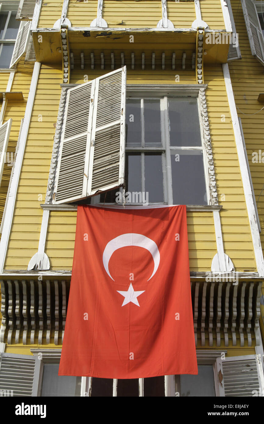 Turkish flag on the facade of a building in Istanbul Stock Photo - Alamy