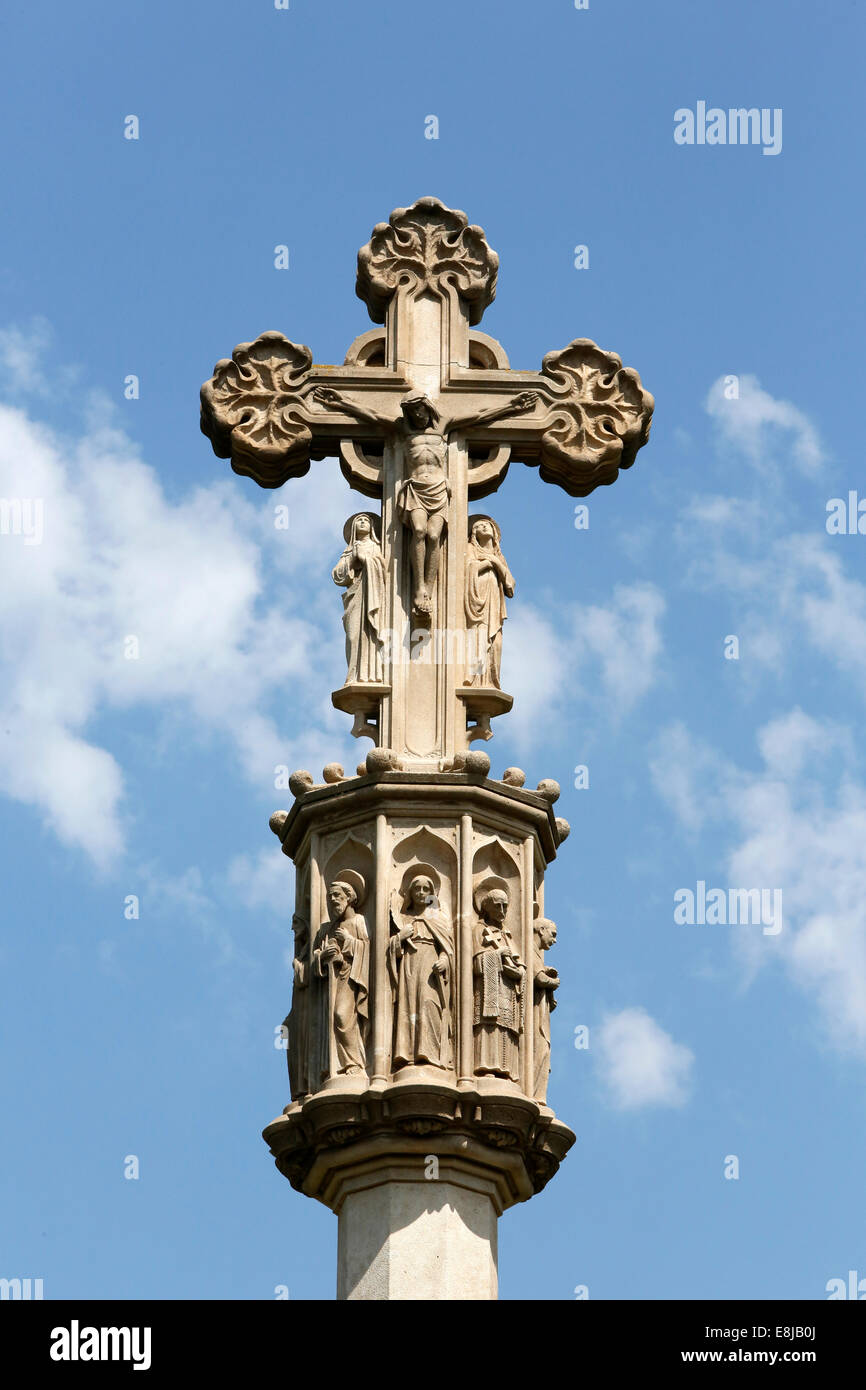 Pedralbes monastery cross hi-res stock photography and images - Alamy