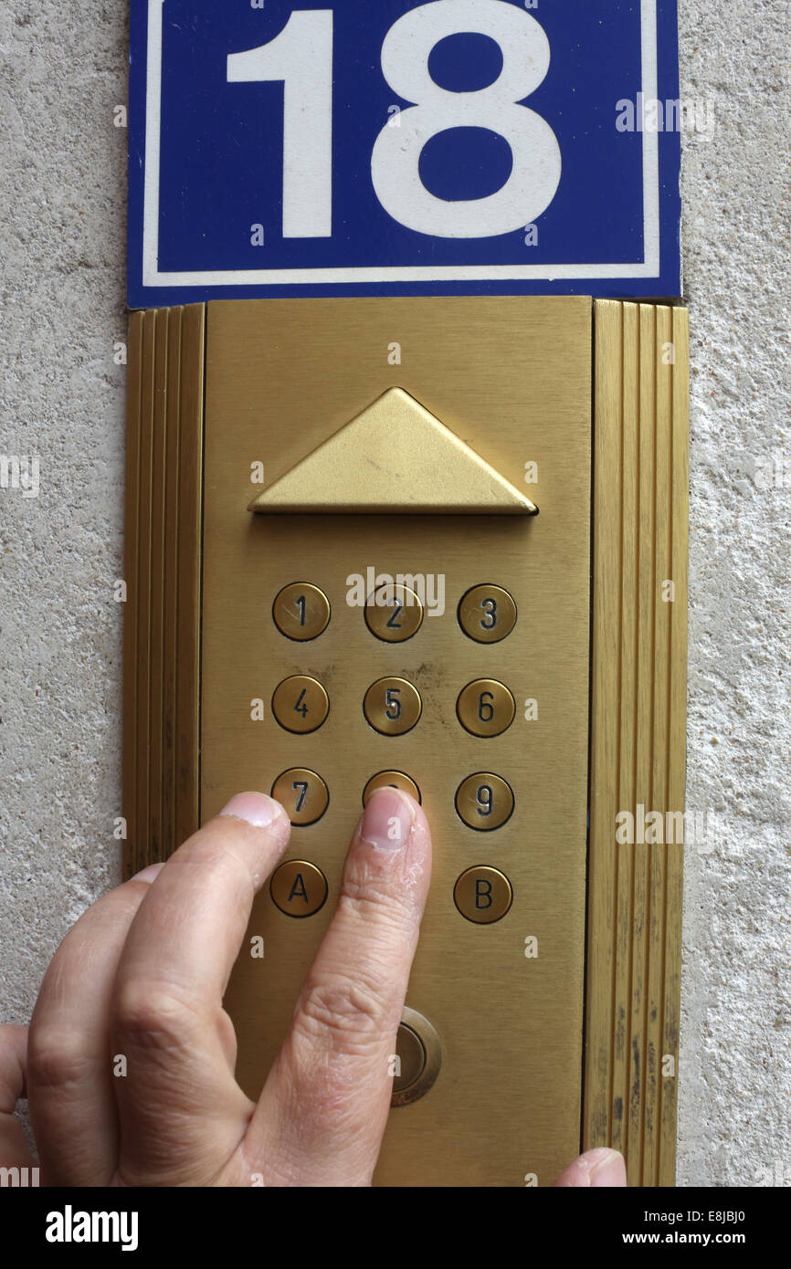 Digital access hi-res stock photography and images - Alamy