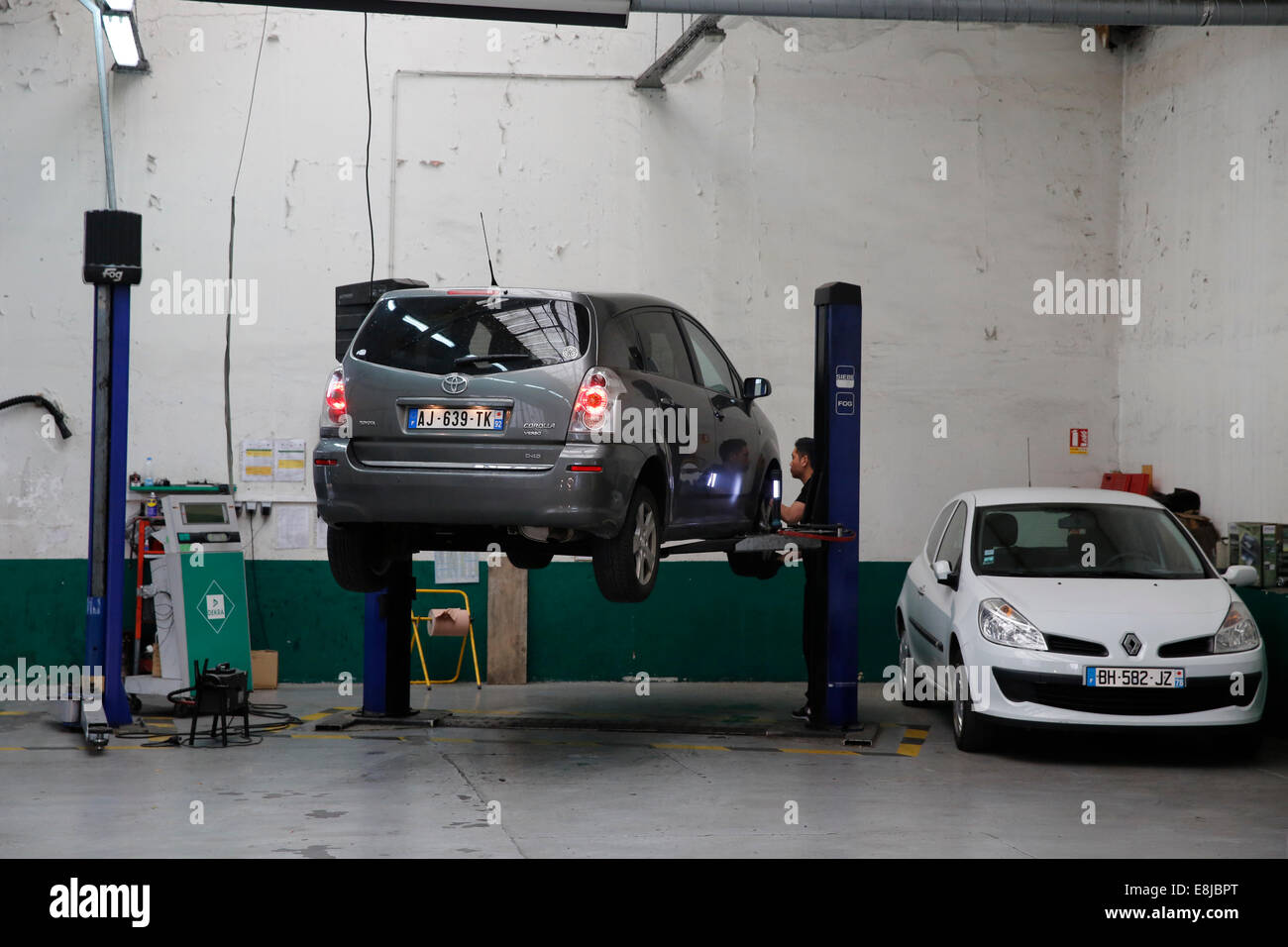 Vehicle test (compulsory technical check Stock Photo - Alamy