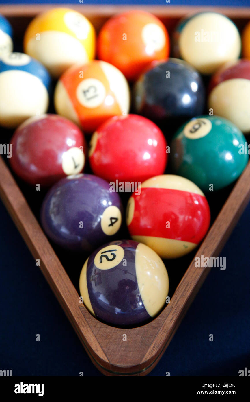 Billard balls hi-res stock photography and images - Alamy