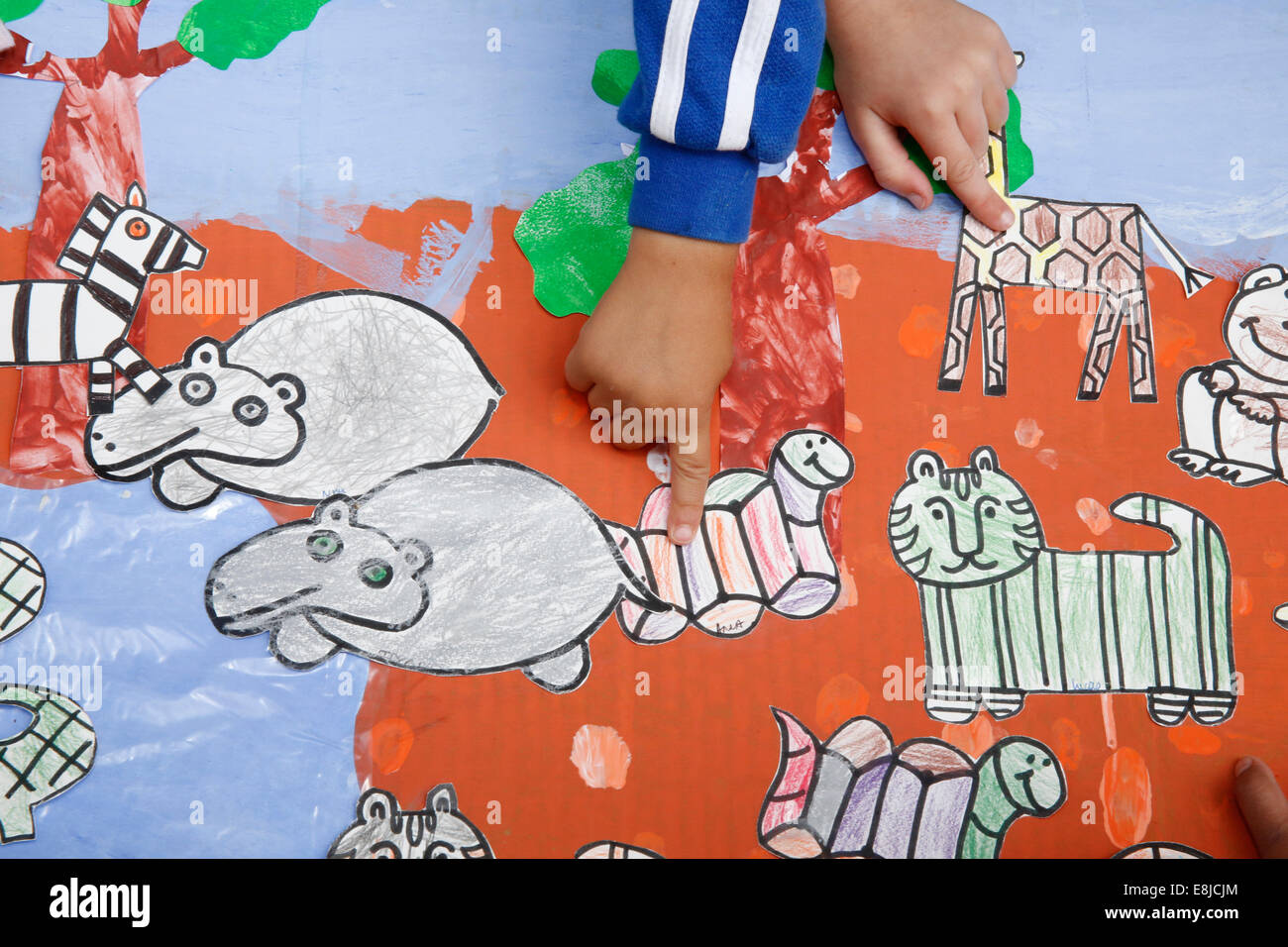 Childrens artwork hi-res stock photography and images - Alamy