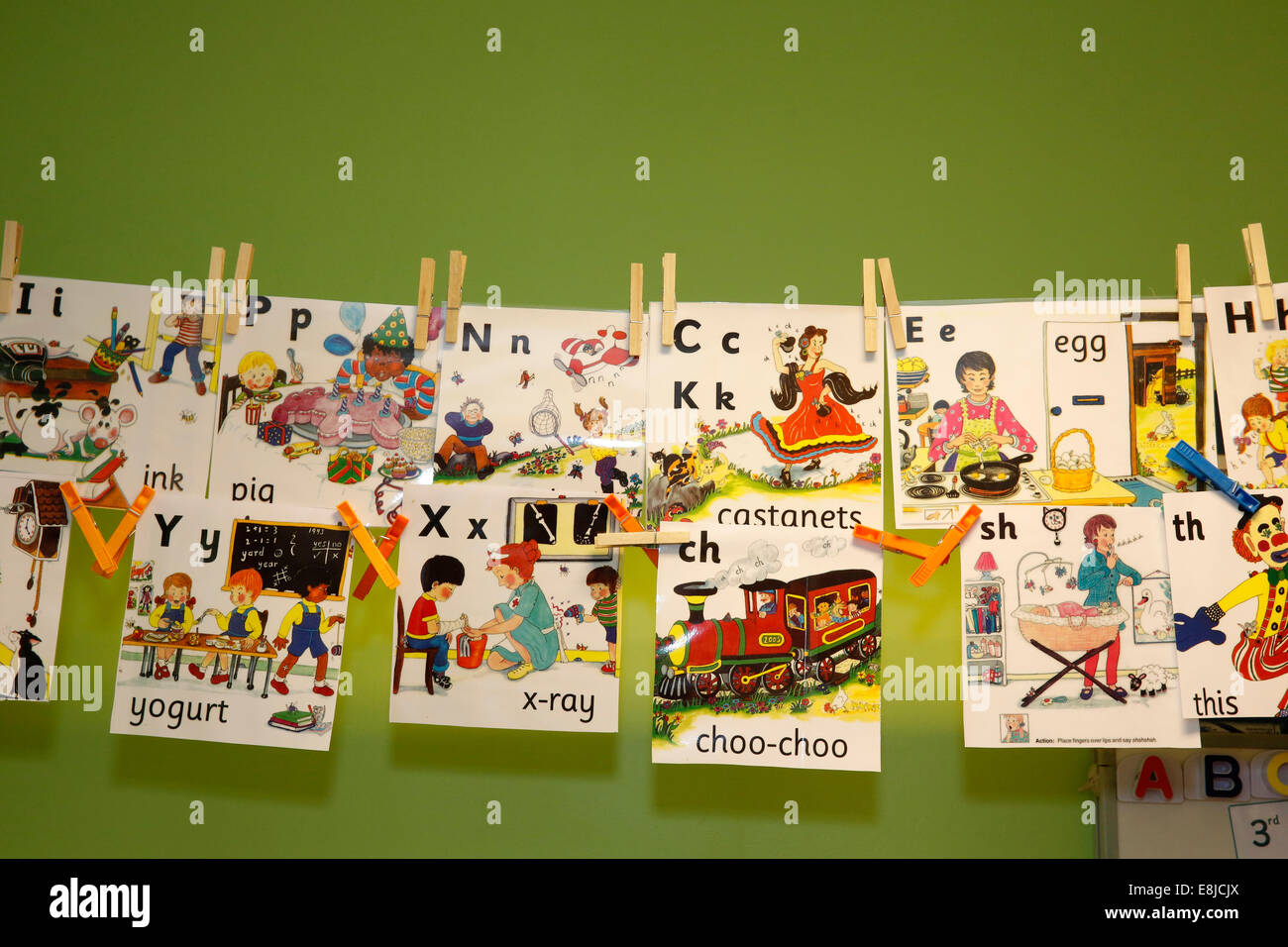 Primary school france class hi-res stock photography and images - Alamy