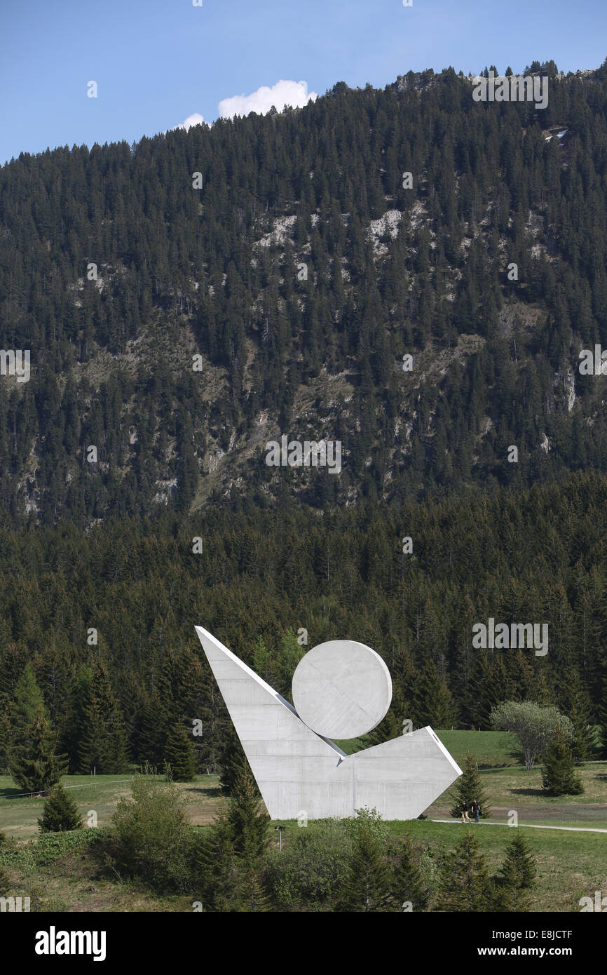 The Gli res Plateau and the monumental sculpture of ƒmile Gilioli Stock ...