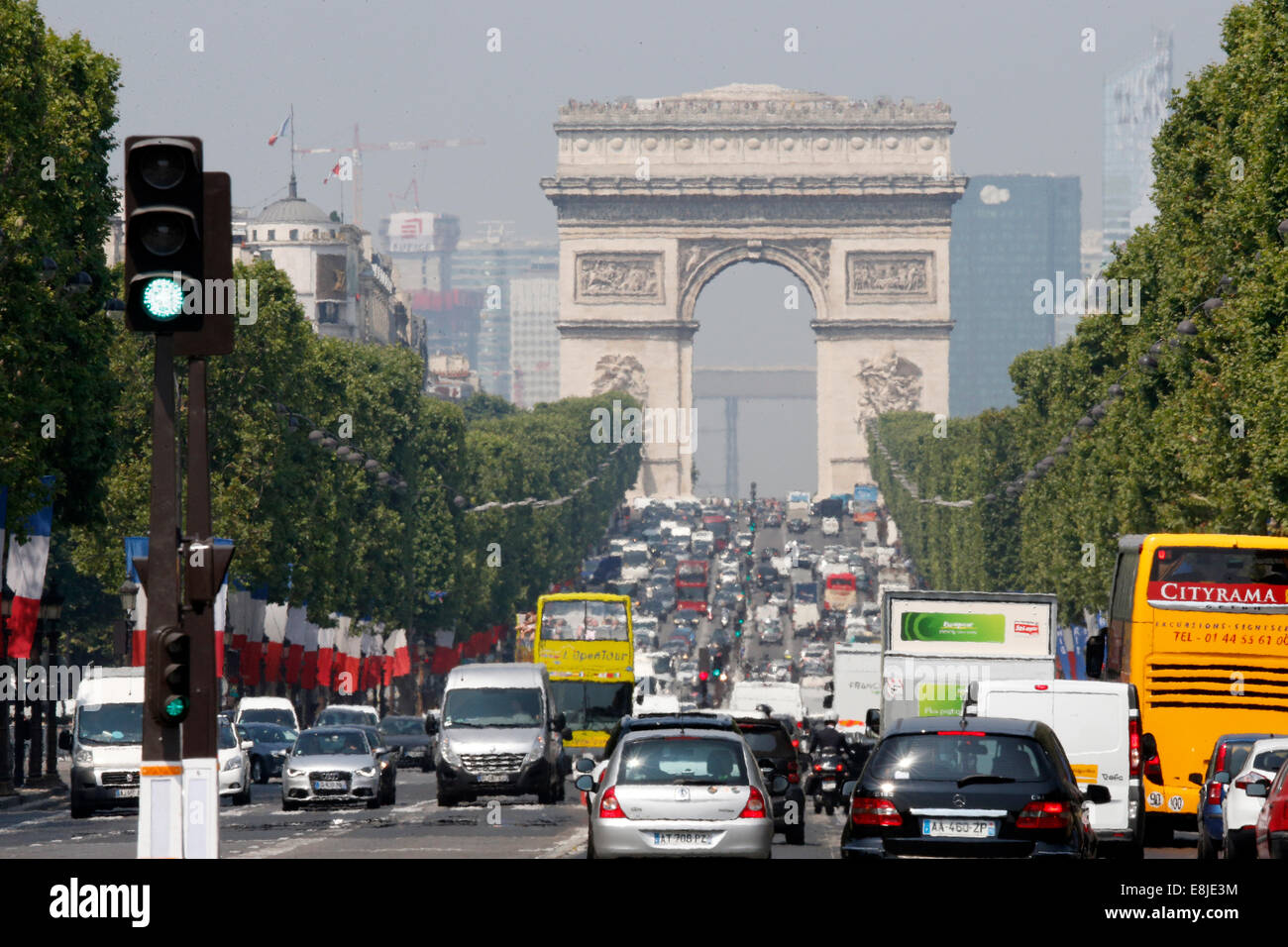 Paris. Champs ElysŽes and place de la Concorde Stock Photo - Alamy